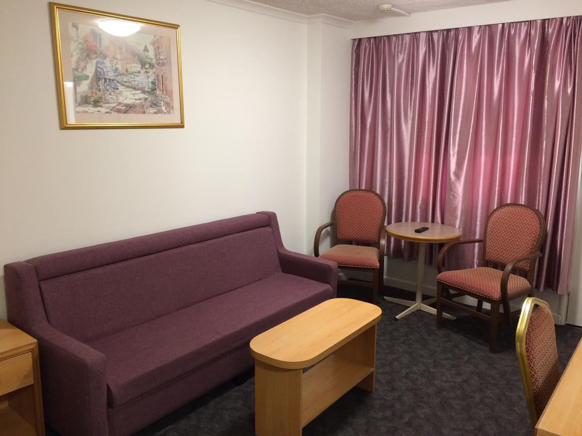 EDGECLIFF LODGE MOTEL | ⋆⋆⋆ | SYDNEY, AUSTRALIA | SEASON DEALS FROM $110